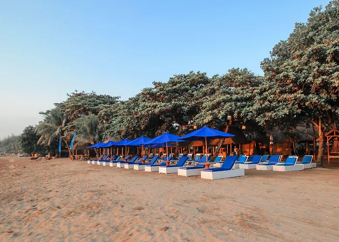 INNA SINDHU BEACH HOTEL & RESORT, SANUR (BALI)