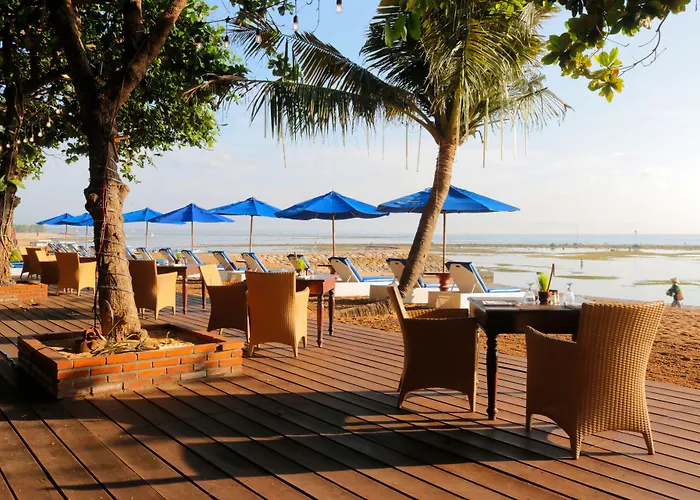 INNA SINDHU BEACH HOTEL & RESORT, SANUR (BALI)