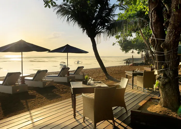 INNA SINDHU BEACH HOTEL & RESORT, SANUR (BALI)